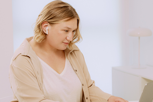 14 Signs of PCOS: What to Look For and When to See a Doctor – Mira ...