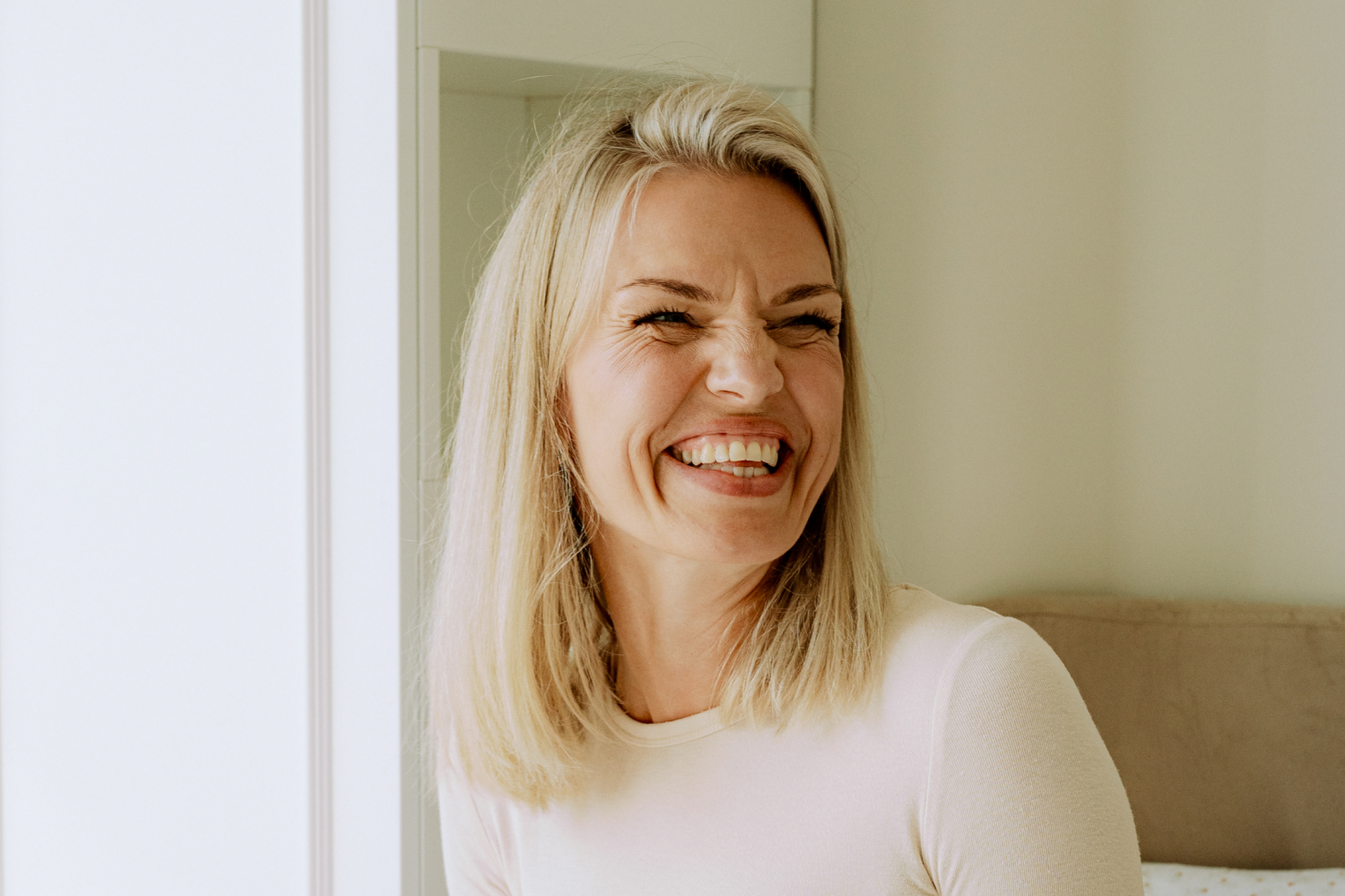 Follicular Phase Symptoms: What to Expect & How to Track Them – Mira ...