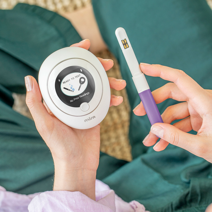 Mira Starter Kit Fertility Device + 10 Max Wands | Mira Fertility Shop